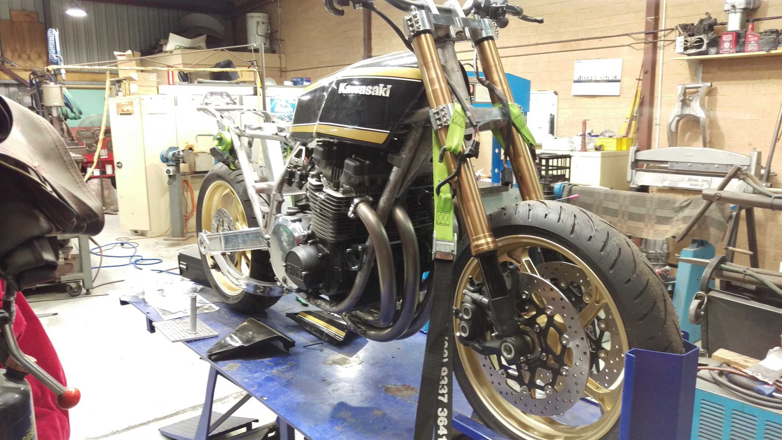 Kawasaki Z1000 modifications - Bravo Resources